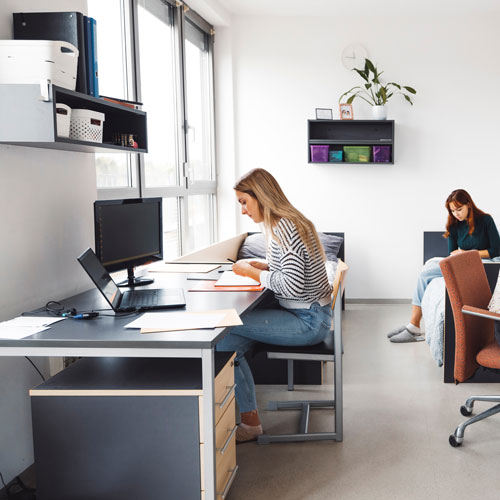 The Most Important Tips for Decorating Your Dorm Room - Tuition Rewards ...