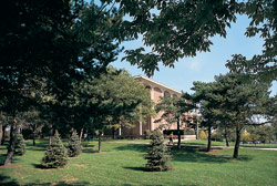 Lewis University - Tuition Rewards by SAGE Scholars